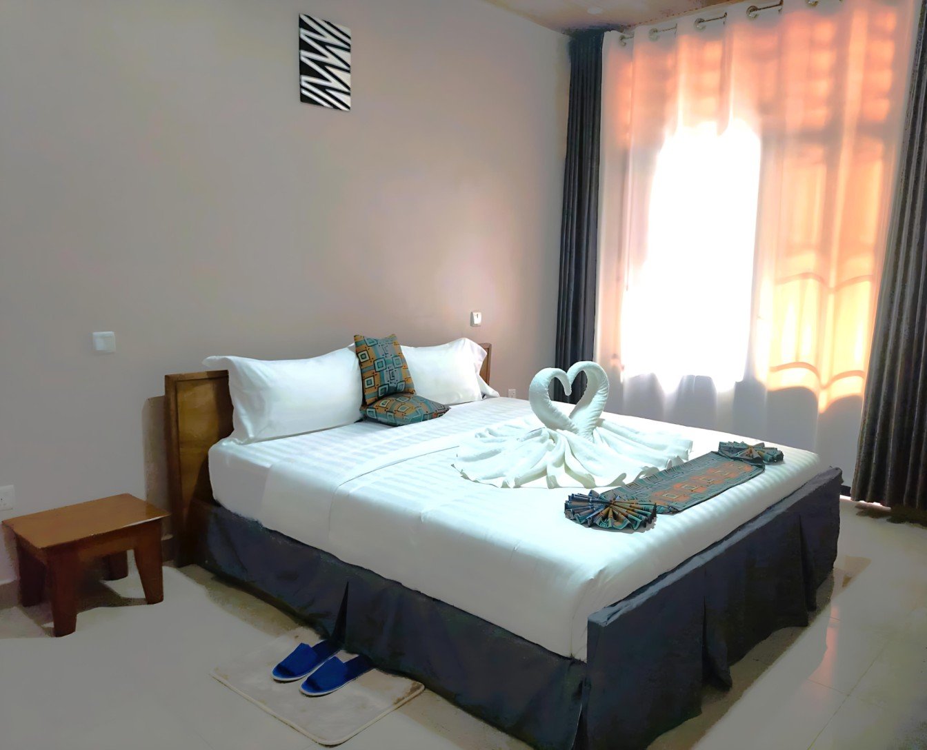 Shaster city Hotel